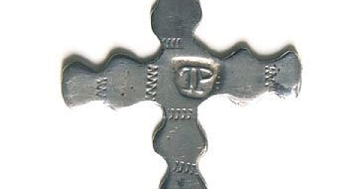 Croix latine lobée | Musée national des beaux-arts du Québec - MNBAQ