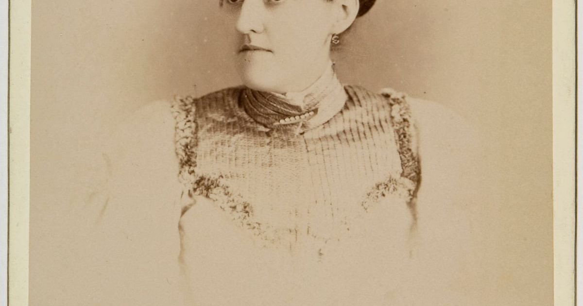 Madame Pascal-Winceslas Taché, née Isabelle Hamel, de l'album de la ...