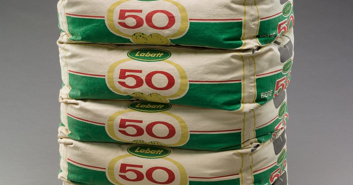 Caisses de bière Labatt 50 | Musée national des beaux-arts du Québec ...