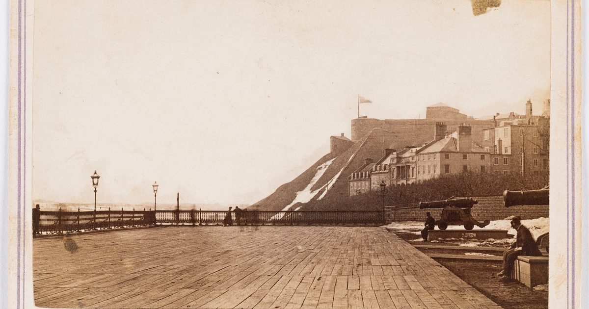 La Terrasse Durham et la Citadelle de Québec au printemps | Musée ...