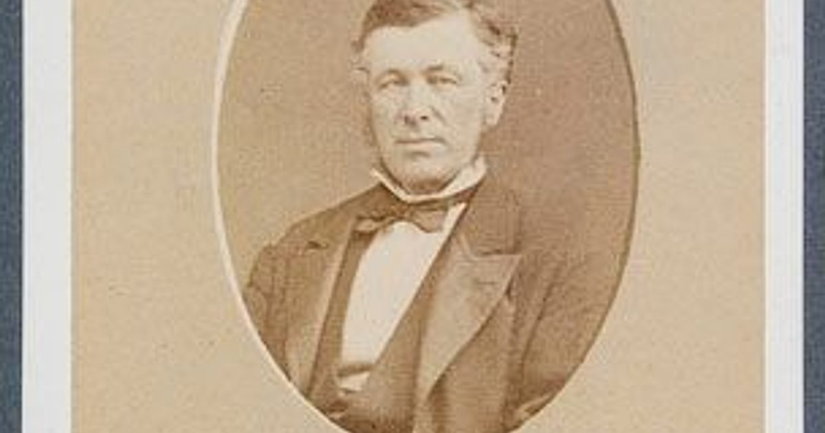 Portrait d'homme, de l'album Eugène-Hamel | Musée national des beaux ...