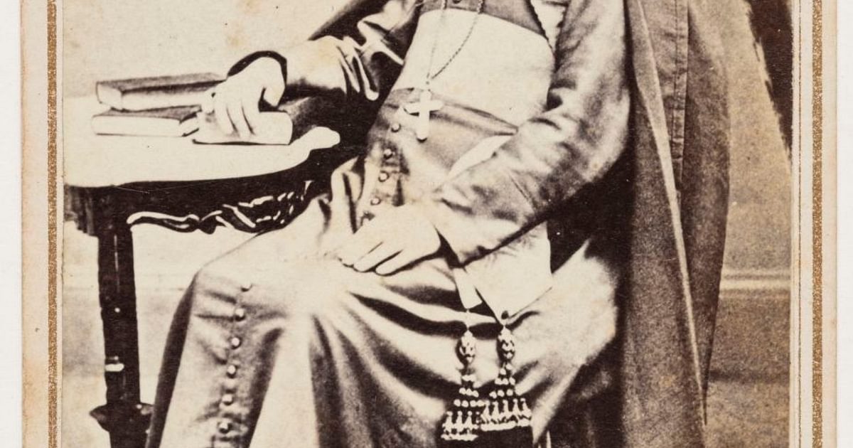 Monseigneur Joseph-Eugène-Bruno Guigues. Photographie d'une… | Musée ...